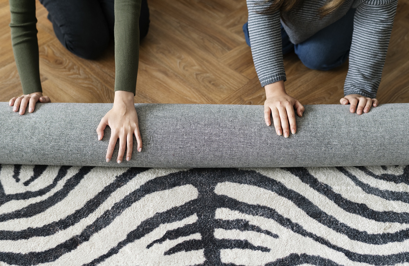 Exploring The Polyester Carpet Pros And Cons - Carpet Majesty
